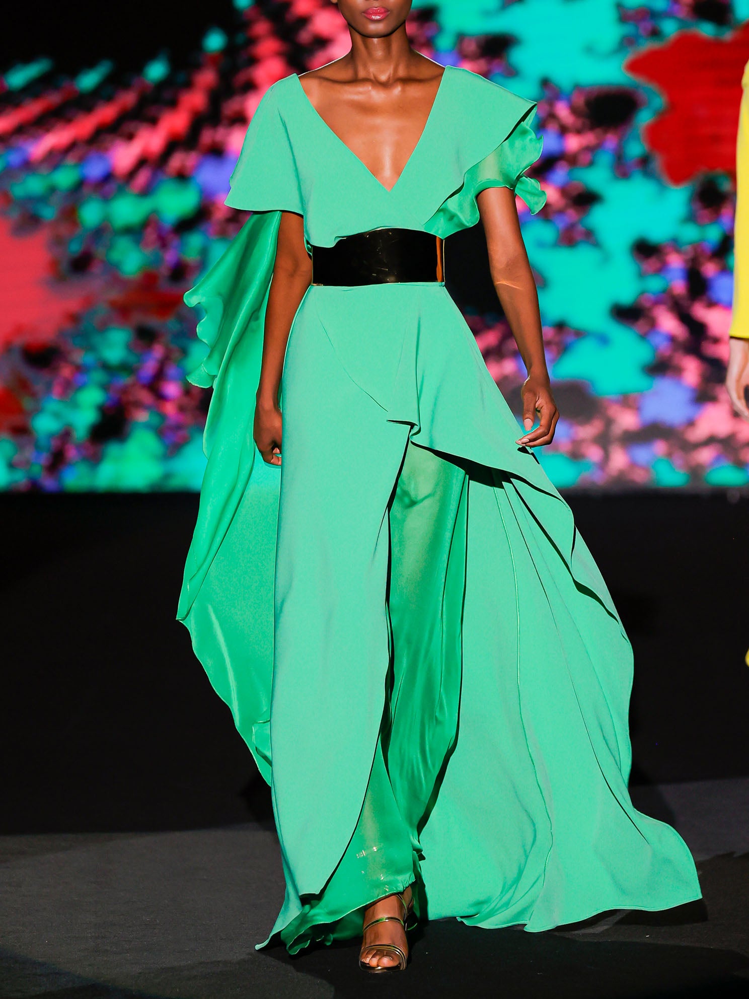 LOOK 21 KAPELIA Dress | long dress in chlorophyll crepe with V-neck and ...